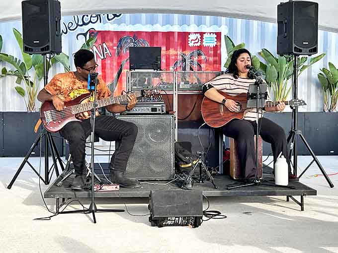 Live musicians create the perfect atmosphere, proving that good tunes and water adventures are a combination that never goes out of style.