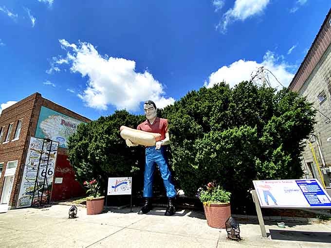 Looking up at the Bunyon Giant gives you a hot dog's-eye view of what has become Atlanta's most photographed resident.