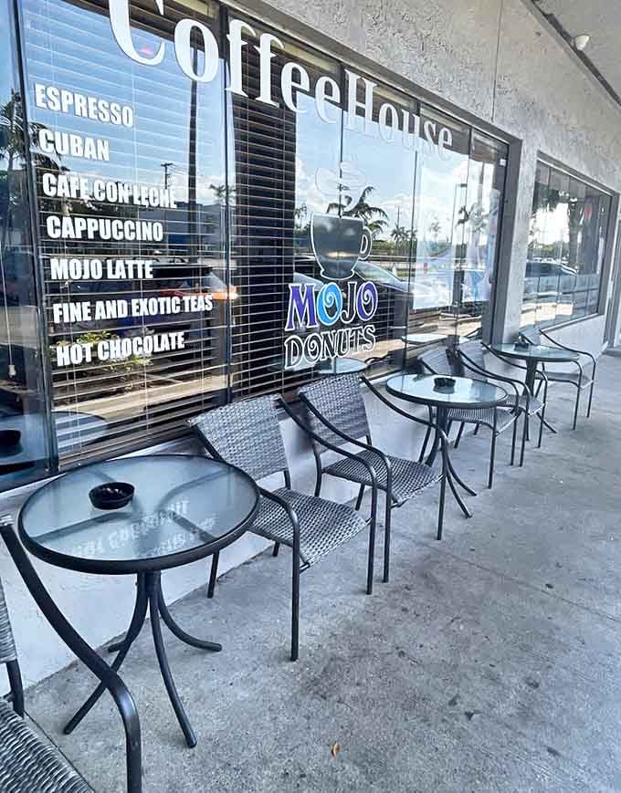 A few simple tables outside offer fresh air with your fresh donuts &ndash; perfect for people-watching between bites of maple bacon bliss.