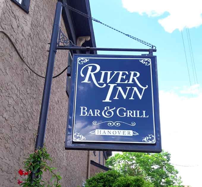 This classic sign marks the spot where comfort food dreams come true and meatloaf sandwiches achieve legendary status.