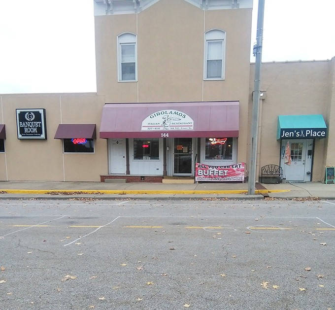From across the street, Girolamo's looks unassuming &ndash; like Clark Kent before he ducks into a phone booth and reveals his super powers.