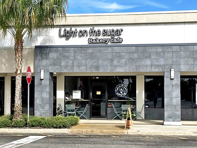 Palm trees and pastries &ndash; a quintessentially Florida combination at this Winter Park sweet spot that's worth the detour.