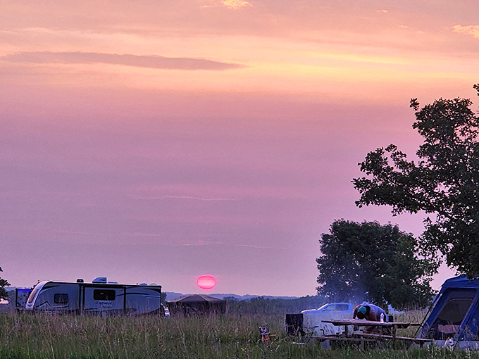 When the sky puts on this kind of show, you realize that no filter or photo editing can compete with nature's own palette of pinks and purples painting the evening.