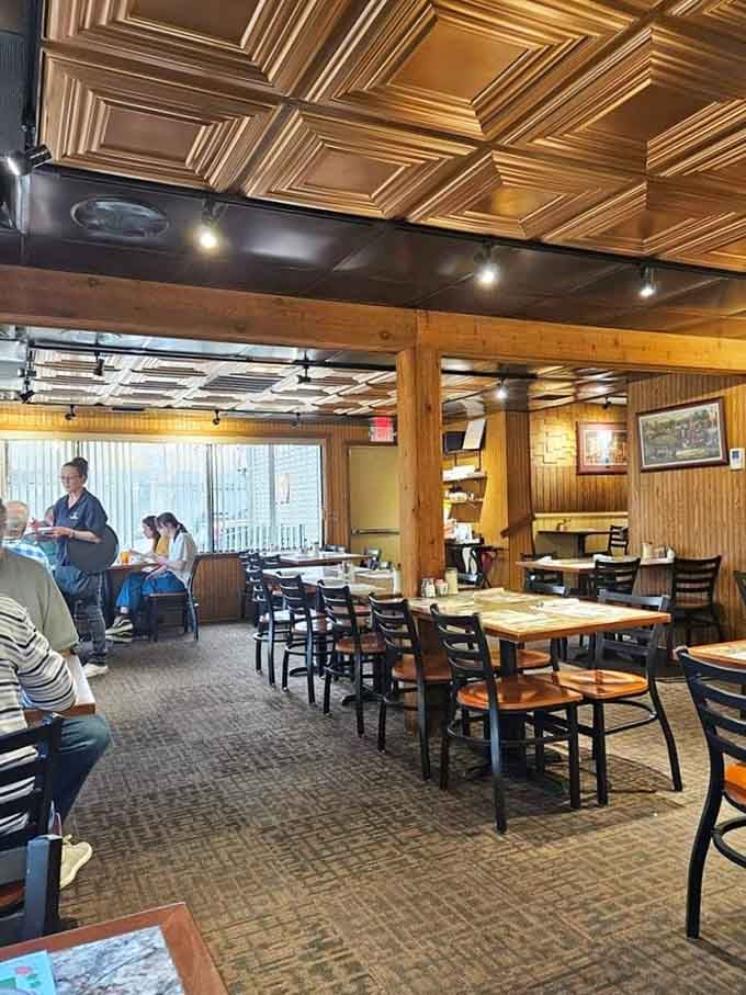 Wood paneling and tin ceilings create the perfect backdrop for serious spaghetti consumption and even more serious conversation.