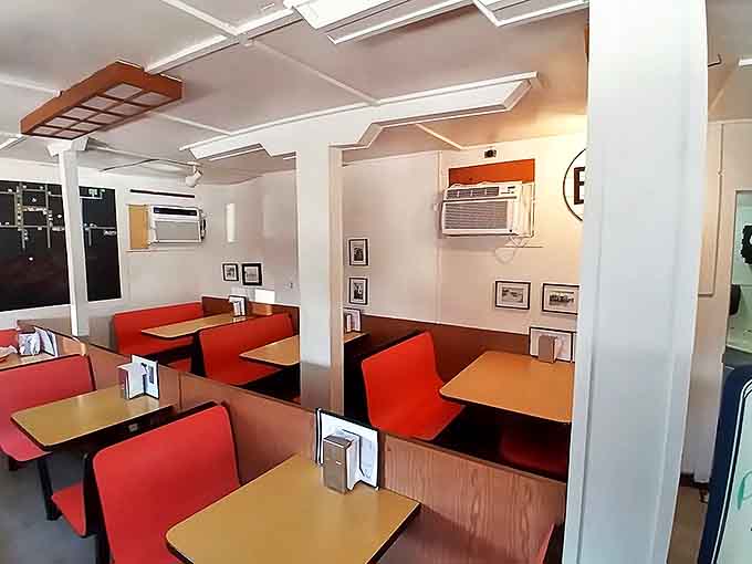 Simple booths, clean lines, and zero pretension &ndash; this is where comfort food gets the respect it deserves.