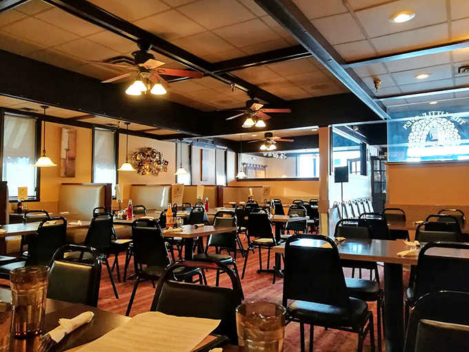 2. the little oven interior