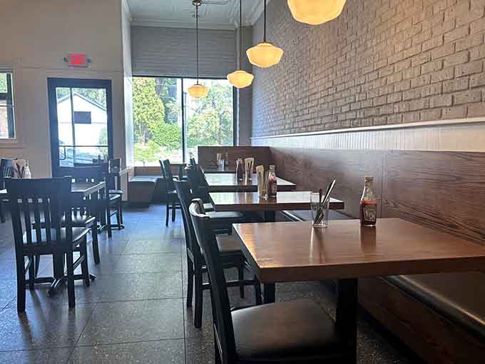 Step inside to find exposed brick, warm lighting, and booth seating that whispers "stay awhile" louder than any greeter could.