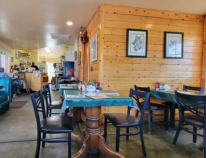 Step inside to pine-paneled walls and checkered tablecloths &ndash; comfort before you even taste the first bite of heaven.