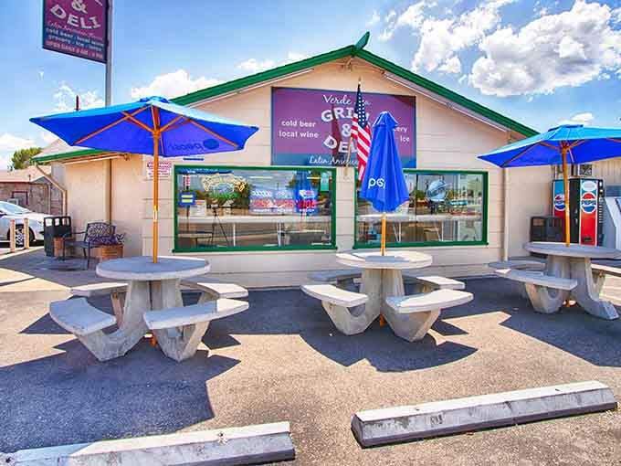 Verde Lea Market Deli & Grill serves up local flavor in a cheerful setting that practically begs for a lunch break.