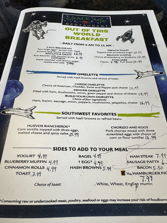 This Kitschy UFO-Themed Diner In Arizona Is One Of The Quirkiest Places ...