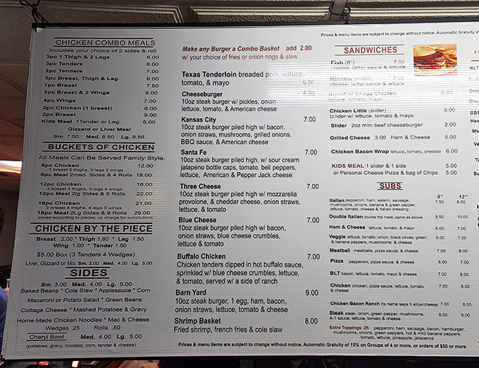 The menu at T-Moe's reads like a greatest hits album of comfort food classics, from Italian beef sandwiches to loaded nachos and everything in between.