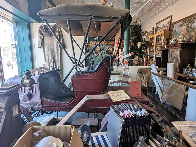 Nothing says "I need this in my living room" quite like a vintage carriage that's seen more history than most textbooks cover.