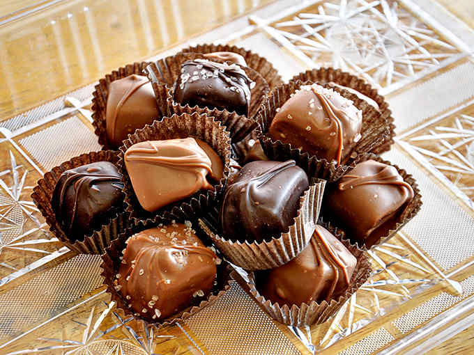 These handcrafted beauties prove that good things really do come in small, chocolate-covered packages with perfect swirls on top.