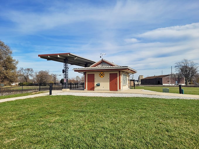 Visit Fostoria Rail Park to watch passing trains. You can relax under the shelter and enjoy this unique railfan destination.
