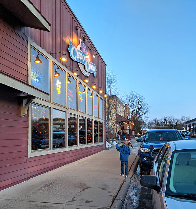 The Choo Choo Restaurant proves that dinner can be an adventure when trains are involved.