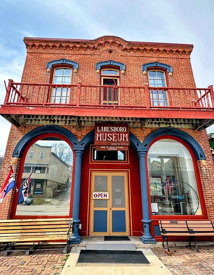 This historic building has watched generations pass by, now welcoming visitors curious about the town's fascinating past and architectural heritage.