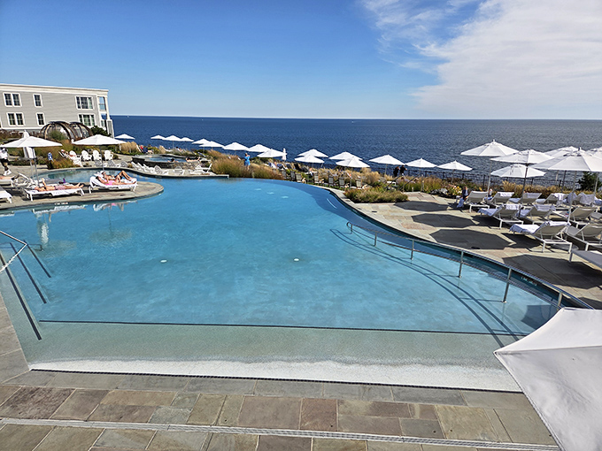 Infinity edge meets infinity horizon &ndash; this pool creates the perfect illusion of swimming straight into the Atlantic.