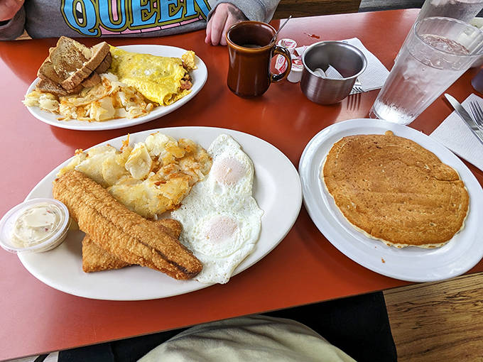 Golden omelets and perfectly crisped hash browns share plate space with toast that's actually worthy of your appetite.