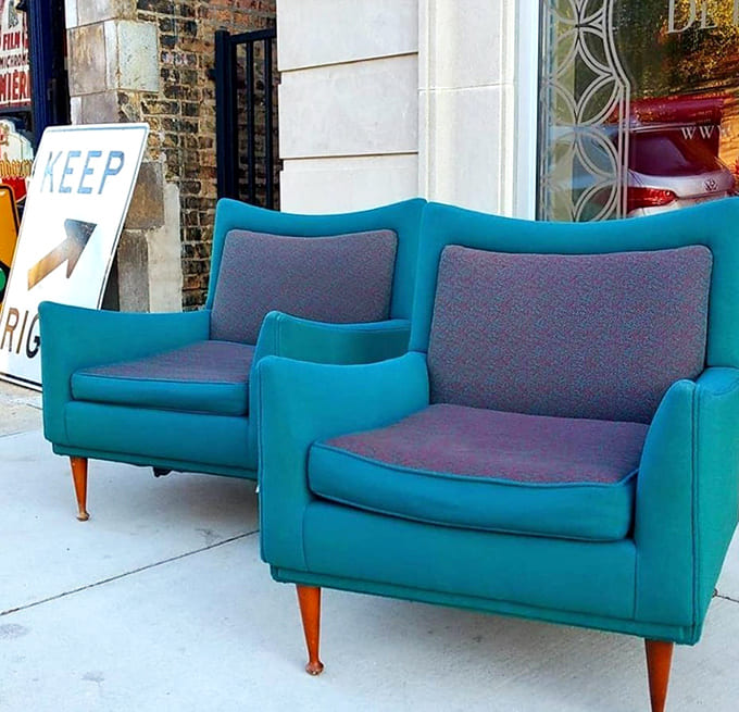 These turquoise beauties are giving serious Mad Men vibes, ready to class up any living room that's tired of boring furniture.
