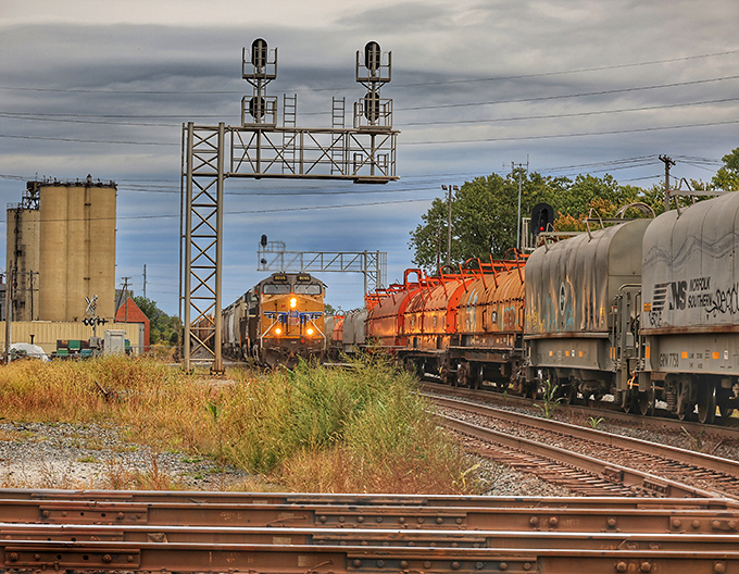 Feel the power of the locomotives as they rumble past you. You'll find endless excitement watching the busy rail traffic.
