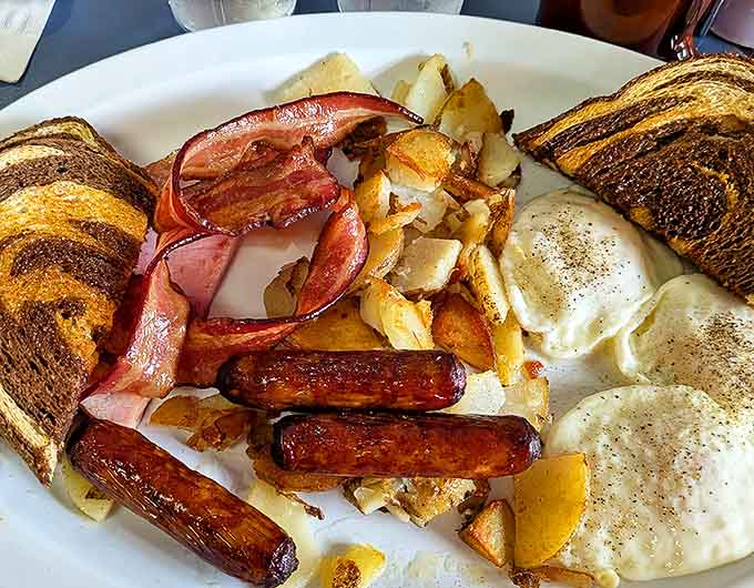 Breakfast served all day means you can enjoy perfectly cooked eggs, crispy hash browns, and buttery toast whenever the craving strikes.