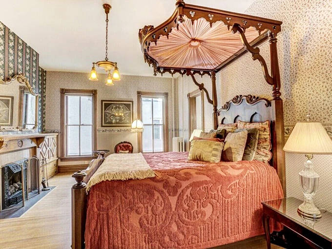 This canopy bed isn't just furniture – it's a time machine with pillows, where Victorian dreams and modern comfort create the perfect night's sleep.