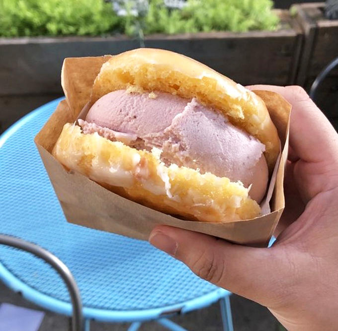 Strawberry ice cream sandwiched between fresh donut halves tastes like summer decided to become a handheld dessert and succeeded brilliantly.