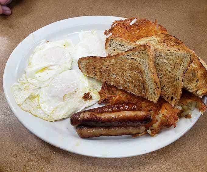 When your breakfast plate arrives looking like this, you know someone in that kitchen actually cares about your happiness.