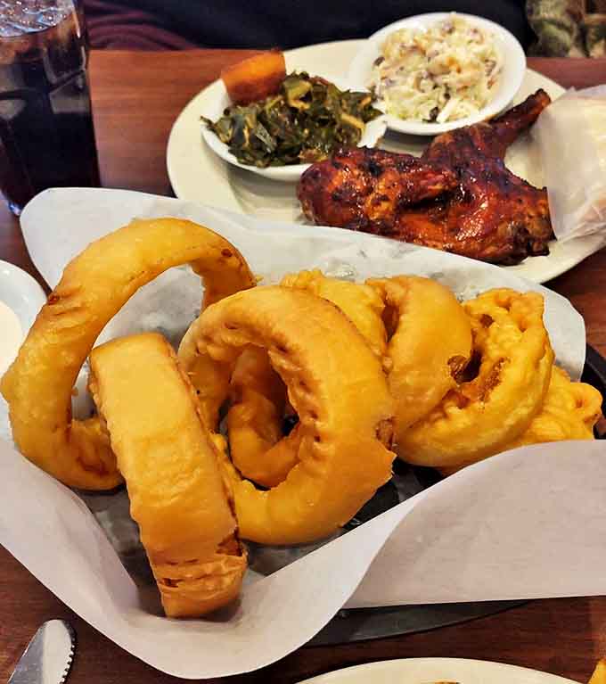Golden-brown onion rings and smoked chicken &ndash; proof that sides and poultry get the same loving attention as the signature beef.
