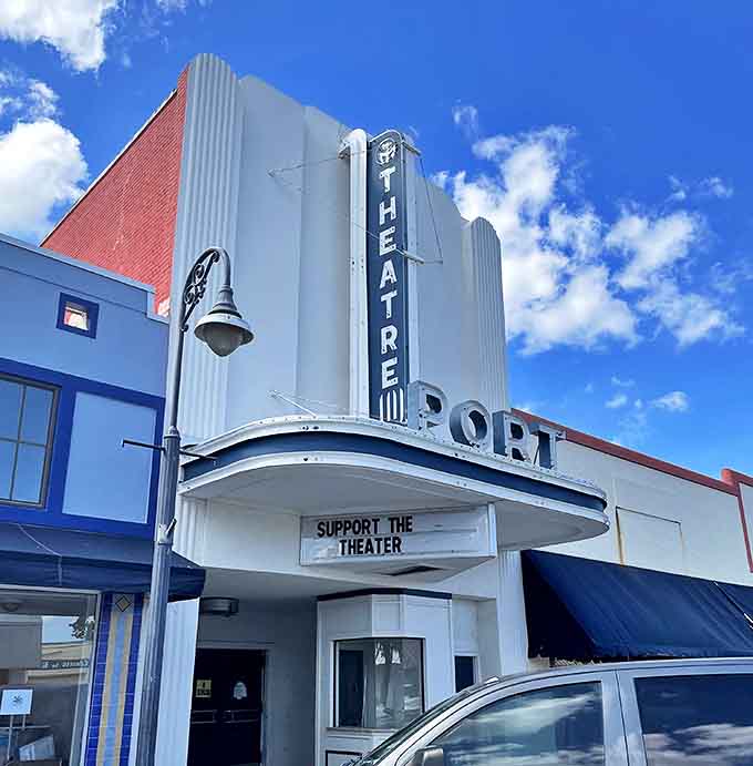 The Port Theatre's classic Art Deco fa&ccedil;ade brings vintage Hollywood glamour to this small coastal town's cultural scene.