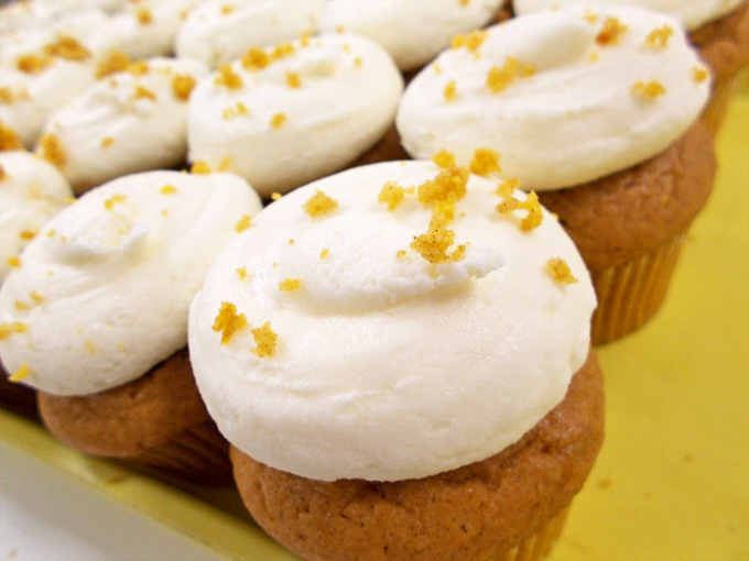 Pumpkin cupcakes with cream cheese frosting prove that fall in Ohio tastes better than fall anywhere else, fight me on this.