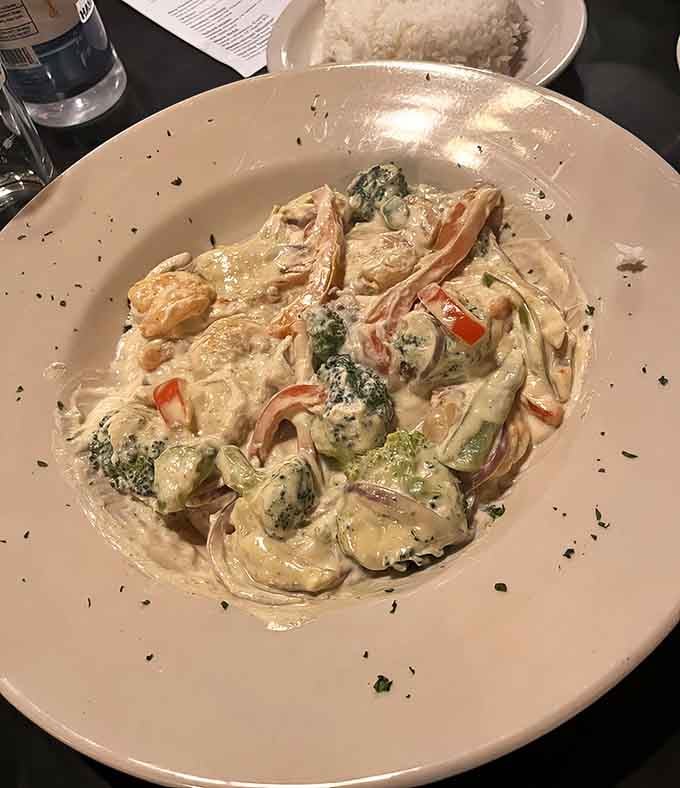 Generous portions mean you're getting serious value here, with enough curry to satisfy even the heartiest Minnesota appetite.