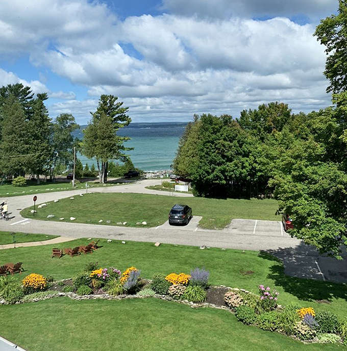 A view that makes you question every life decision that didn't involve staying here sooner. Worth setting your alarm for, even on vacation.