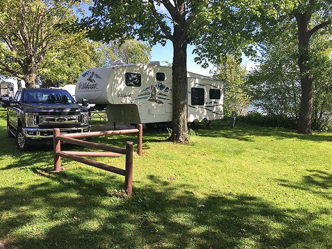 Your own slice of lakefront real estate &ndash; at least for the weekend. Campsites offer privacy among towering pines.