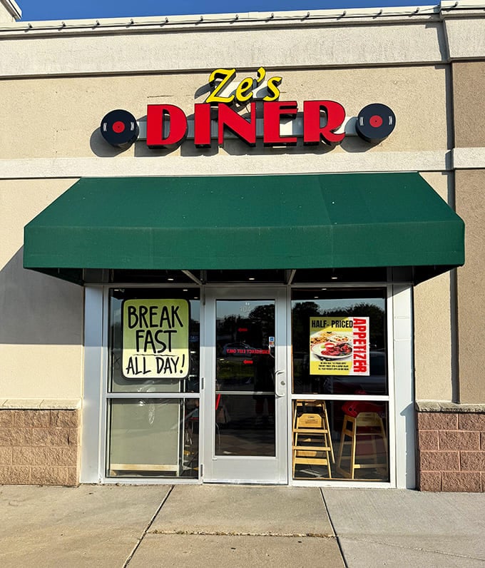 Ze's Diner's classic signage and retro styling transport you straight back to the fabulous fifties.