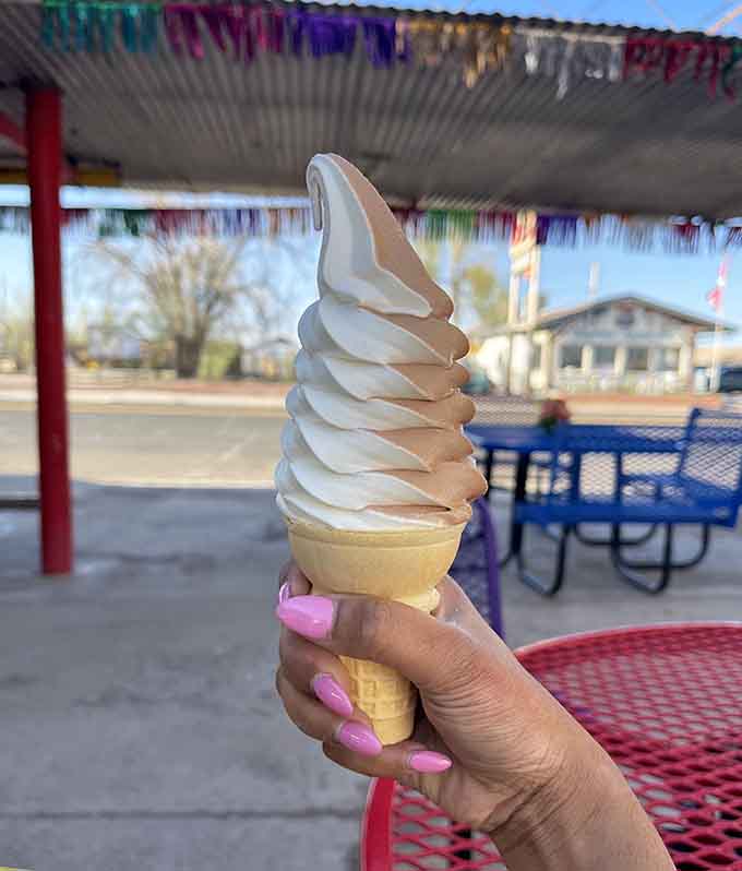 This swirl has more curves than the highway that brought you here, and it's infinitely more delicious than asphalt could ever hope to be.
