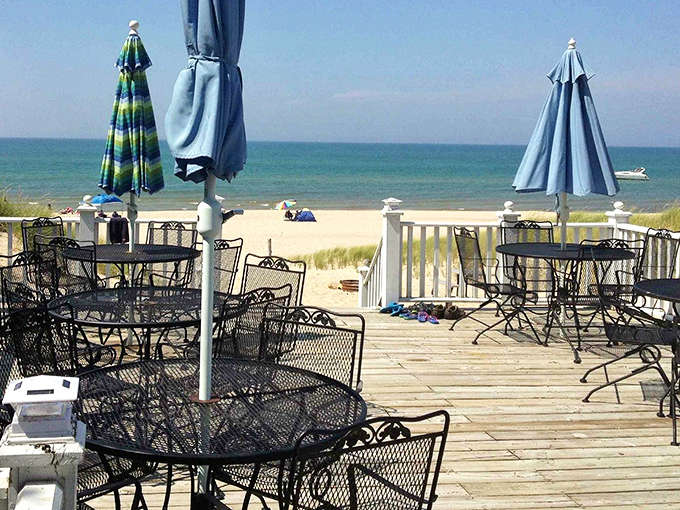 Beachside dining in South Haven offers the perfect pairing &ndash; fresh local cuisine with a side of breathtaking Lake Michigan views.