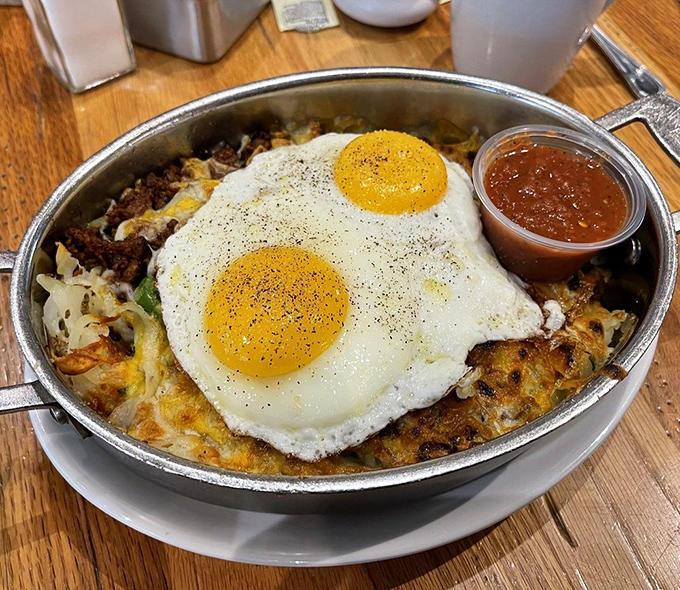 The Mexicana skillet doesn't play around, delivering chorizo, jalape&ntilde;os, and melted cheese in a spicy symphony that wakes up every taste bud.