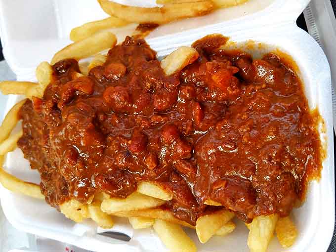 Chili cheese fries at their finest: crispy, smothered, indulgent, and exactly what comfort food is supposed to look like on a plate.