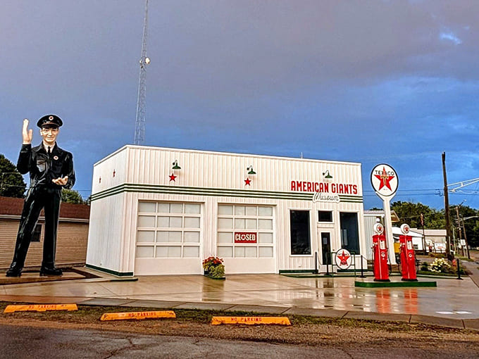 A restored vintage gas station provides the perfect home for celebrating America's roadside giants.