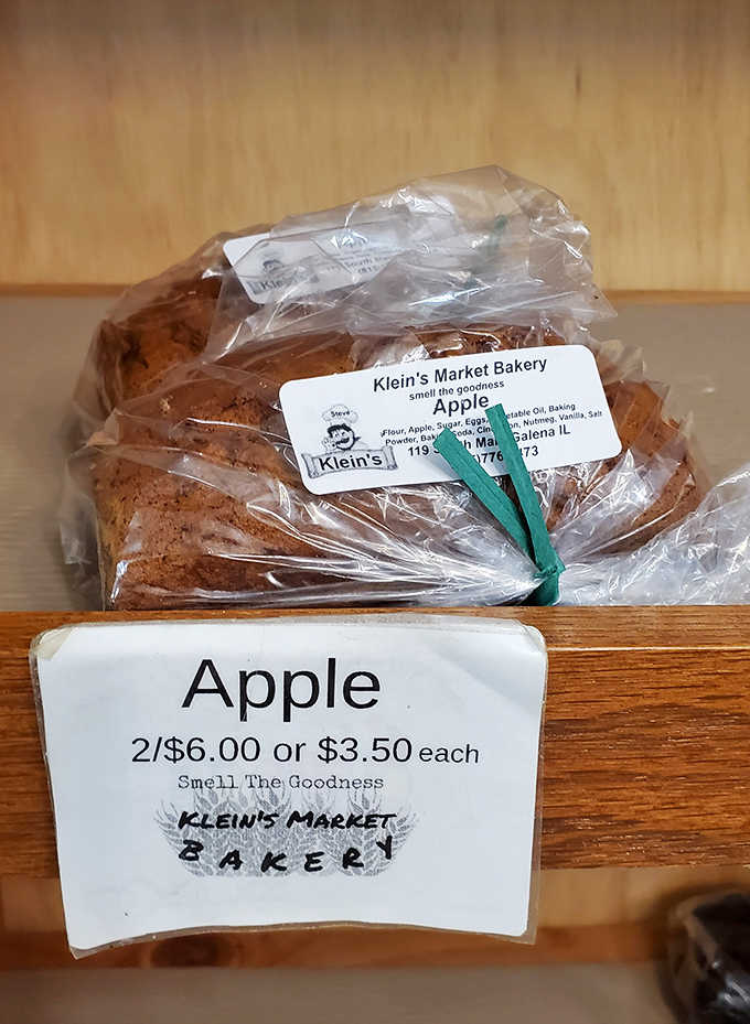 Apple bread that captures autumn's essence &ndash; moist, fragrant, and somehow making you nostalgic for memories you haven't even created yet.