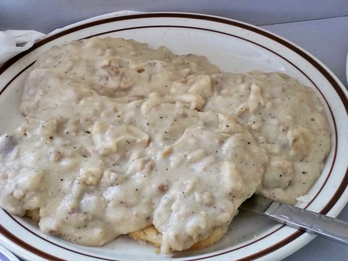 Biscuits and gravy that could make a Southern grandmother nod in approval &ndash; comfort food that hugs you from the inside.