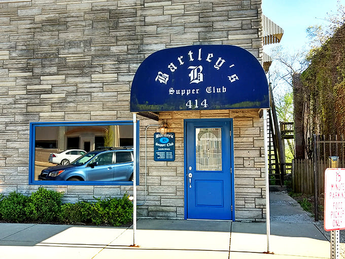 The Study Supper Club delivers upscale dining in an intimate setting where every meal feels like a special occasion worth celebrating properly.