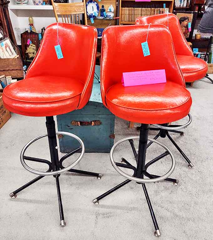 These cherry-red vinyl beauties are begging to be rescued from antique purgatory and given new life in a retro kitchen renovation.