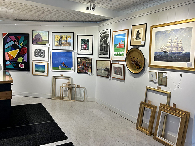 Local art galleries showcase Vermont's creative spirit, with displays that capture both traditional and contemporary artistic expressions.