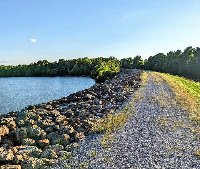 The walking path along the shoreline offers views that change with every bend &ndash; nature's version of channel surfing, only much prettier.