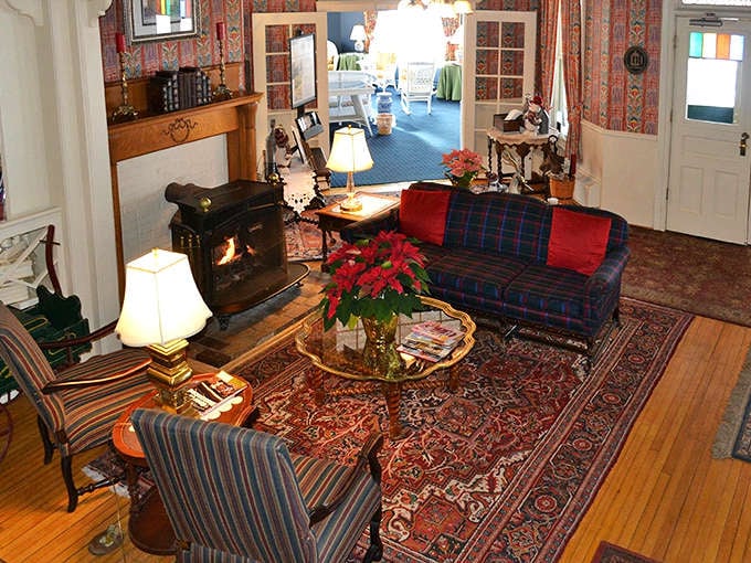 The lobby doesn't just welcome you&mdash;it wraps you in a warm embrace of vintage patterns and the subtle scent of history.