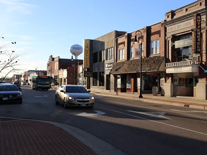 collinsville main street
