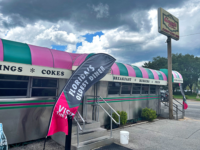 angel's dining car (palatka)