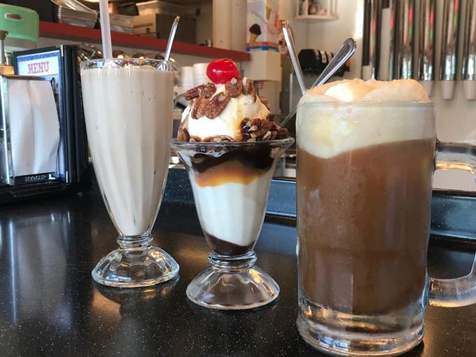 ardy & ed's drive in 5